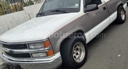 Chevrolet Silverado 1997 Camioneta Cabina Simple en Manta, Manabí ...