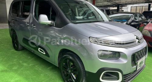 Citroen Berlingo Multispace 2021 Van Pasajeros en Quito, Pichincha ...