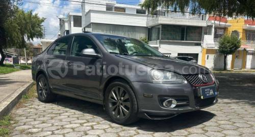 Volkswagen Bora Style Active 2.5 4P 2008 Sedán en Quito, Pichincha ...
