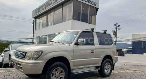 Toyota Prado 3P 2006 Todoterreno en Quito, Pichincha- - Patiotuerca
