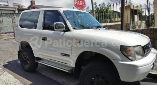 Toyota Prado 3P 2008 Todoterreno en Quito, Pichincha- - Patiotuerca