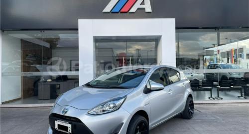 Toyota Prius C Sport 2018 Hatchback (5 Puertas) en Cuenca, Azuay ...