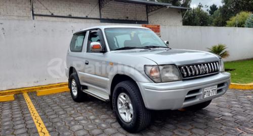 Toyota Prado 3P 2006 Todoterreno en Quito, Pichincha- - Patiotuerca
