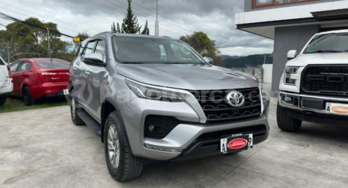 Toyota New Fortuner 2022 Todoterreno en Cuenca, Azuay-Comprar usado en ...