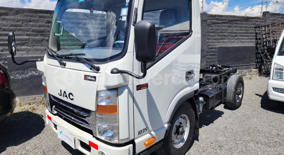 JAC 1035 2023 Camión Pequeño (3 a 6 ton) en Ambato, Tungurahua-Comprar ...
