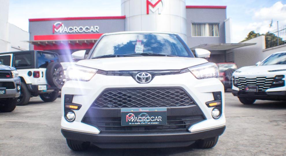 Toyota RAIZE 2024 Hatchback (5 Puertas) en Cuenca, Azuay-Comprar usado ...