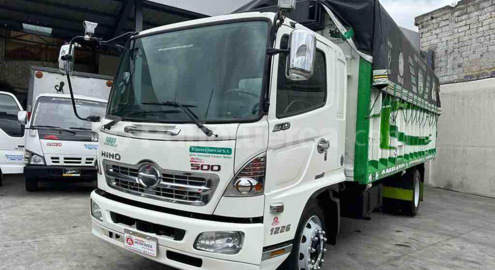 Hino GD 2015 Camión Mediano (6 a 15 ton) en Ambato, Tungurahua-Comprar ...