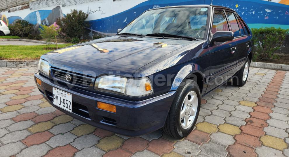 Mazda 323 2003 Hatchback (3 Puertas) en Ambato, Tungurahua-Comprar ...