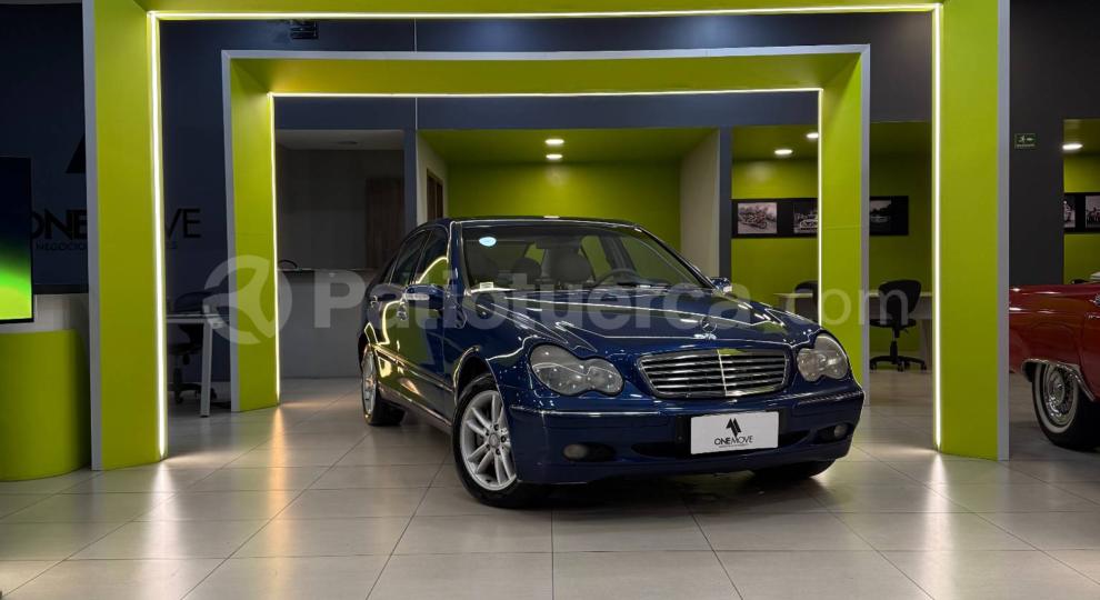 Mercedes Benz C320 2001 Sedán en Quito, Pichincha-Comprar usado en ...