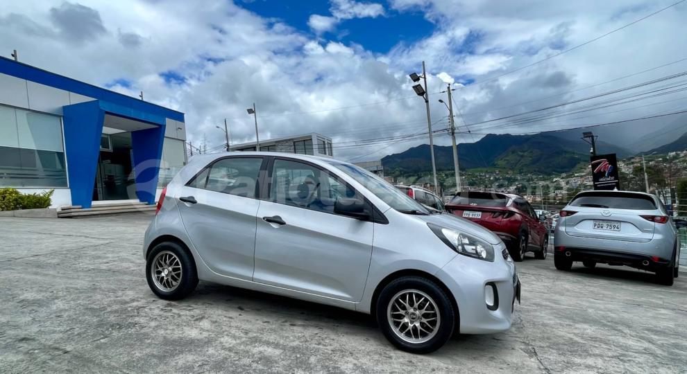 Kia Picanto R 2017 Hatchback (5 Puertas) en Loja, Loja-Comprar usado en ...
