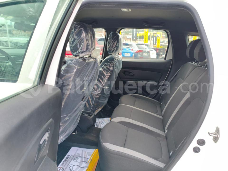 Renault DUSTER ZEN 2023 SUV en Ambato, Tungurahua- - Patiotuerca
