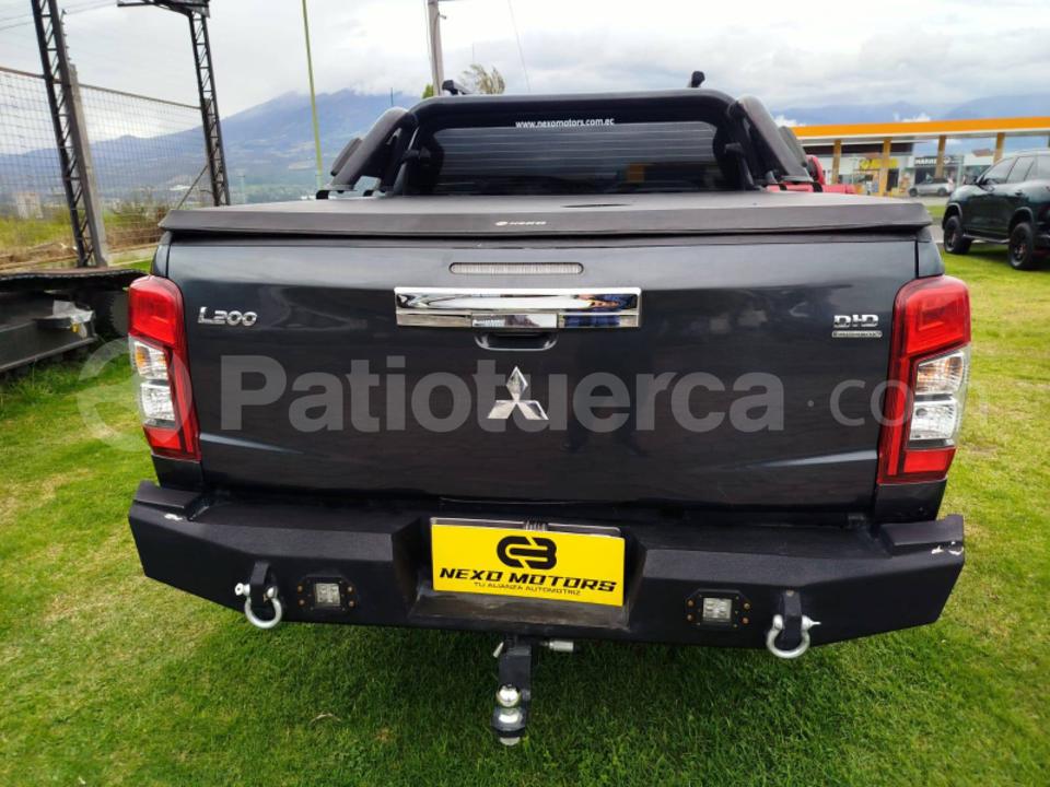 Mitsubishi L200 GLX 2020 Camioneta Doble Cabina en Atuntaqui, Imbabura ...