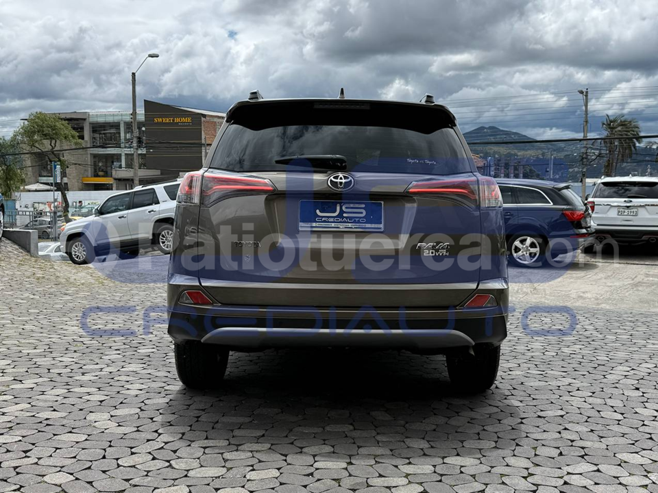 Toyota RAV 4 2019 Todoterreno en Cuenca, Azuay- - Patiotuerca