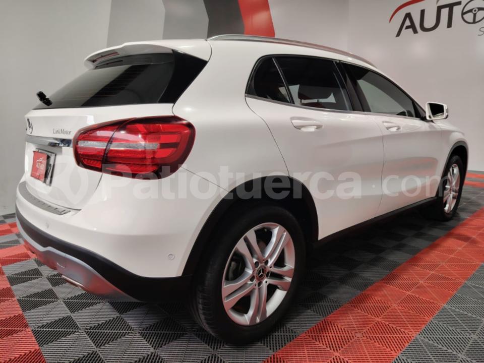 Mercedes Benz GLA 180 2020 Todoterreno en Quito, Pichincha- - Patiotuerca
