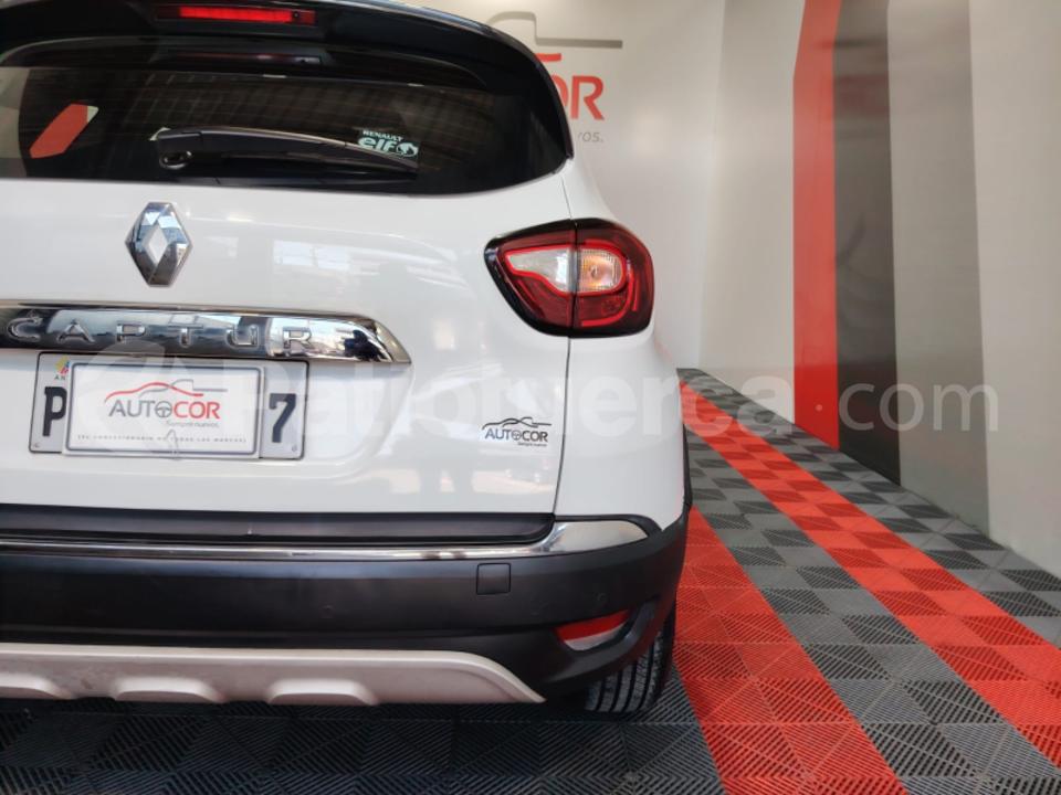Renault CAPTURE INTENS 2020 SUV en Cumbayá, Pichincha- - Patiotuerca